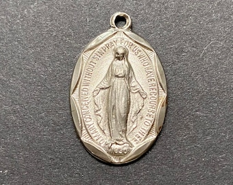 1830 Mary Medal | Etsy