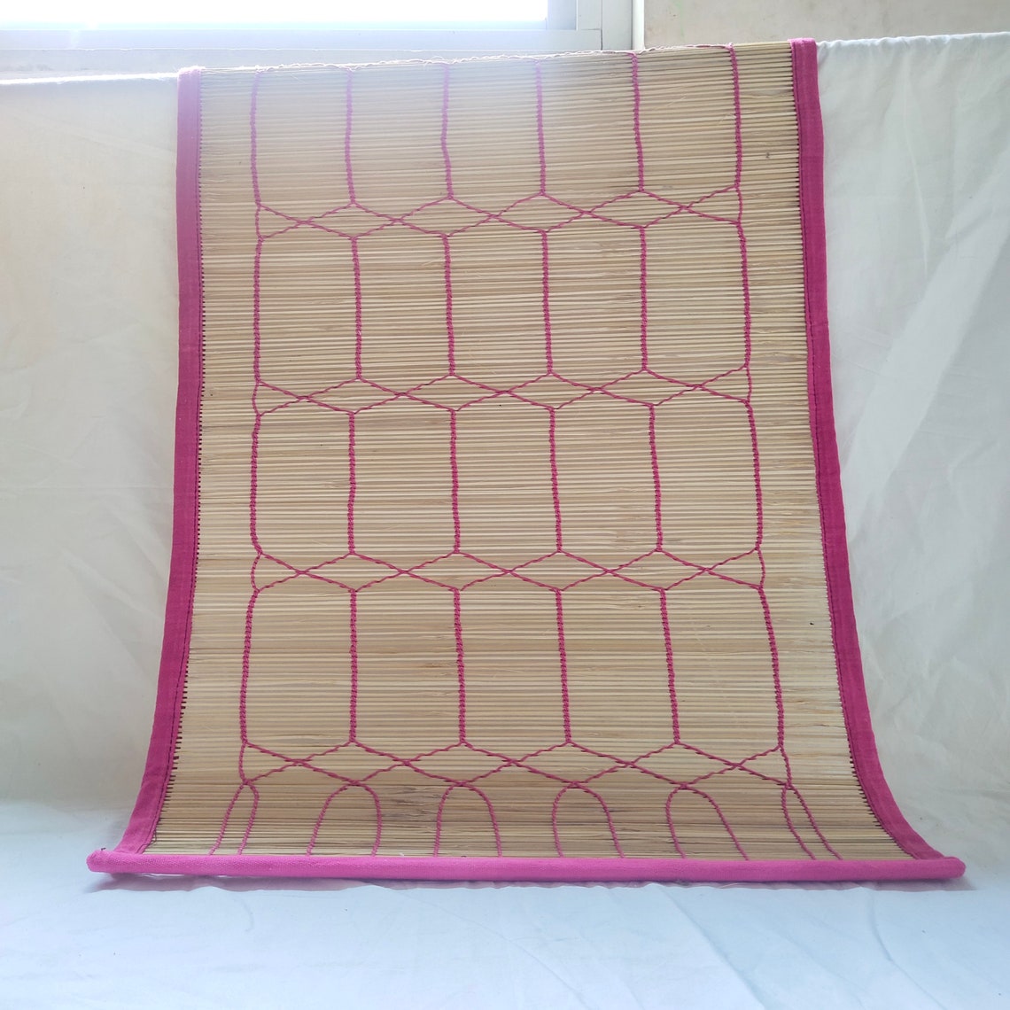 Pink Color Thread Gilas Pattern Hand Made Bamboo Chik Blind, Roller ...