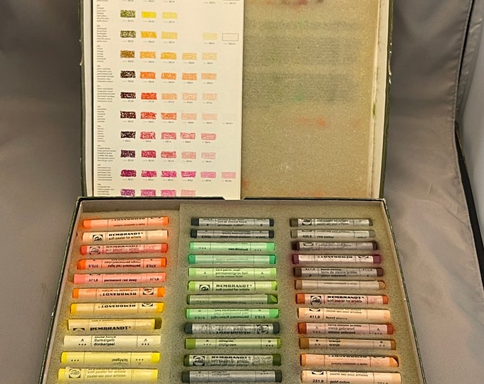 Vintage Talens Rembrandt Oil Pastels Set of 90 Barely Used and Complete ...