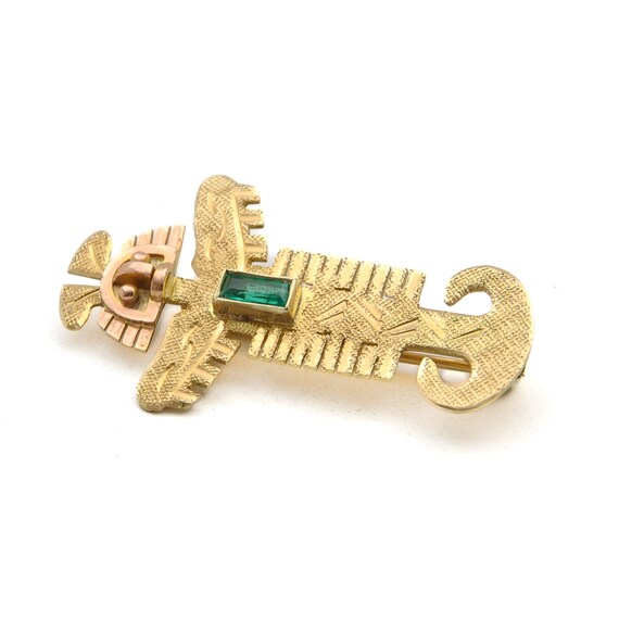 Pre-Colombian Tolima Tumi Emerald 18K Gold Brooch Pen… - Gem