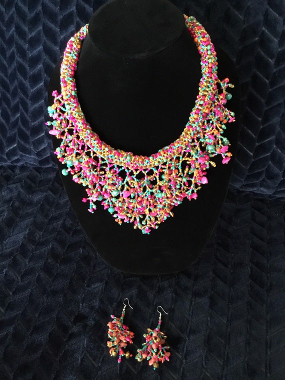 Beautiful Shakira Necklace and Earrings. | Etsy