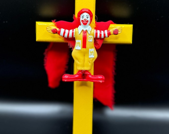 Ronald Christ (O) - Mcdonalds Crucifixion - Hanging Wall Cross - Satire ...