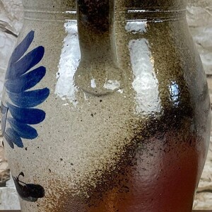 Vintagerowe Pottery Works8 Tall DECORATIVE STONEWARE VASE W/handle ...