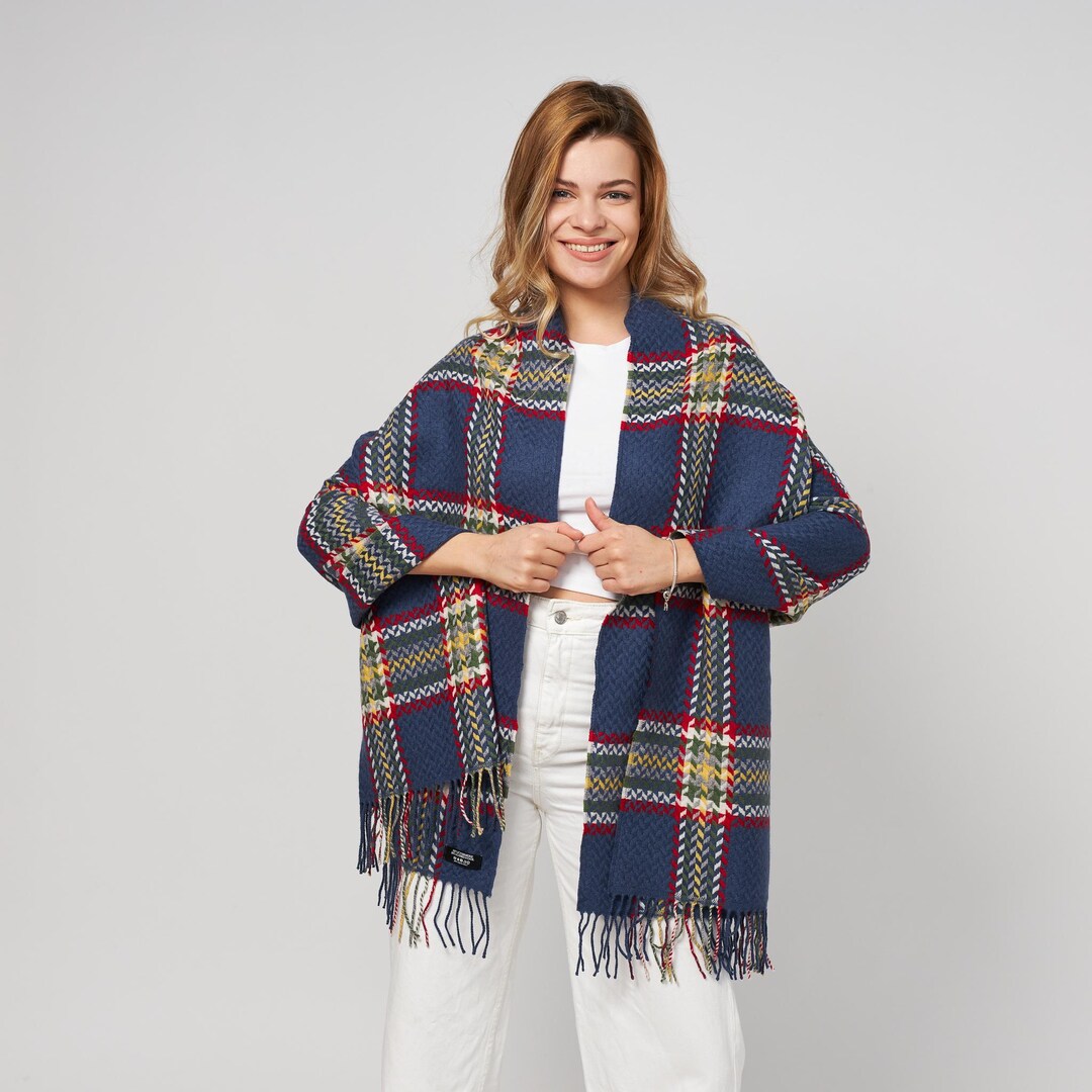 Irish - 100% Lambswool Supersoft Stole - Navy / Red / Yellow Plaid ...