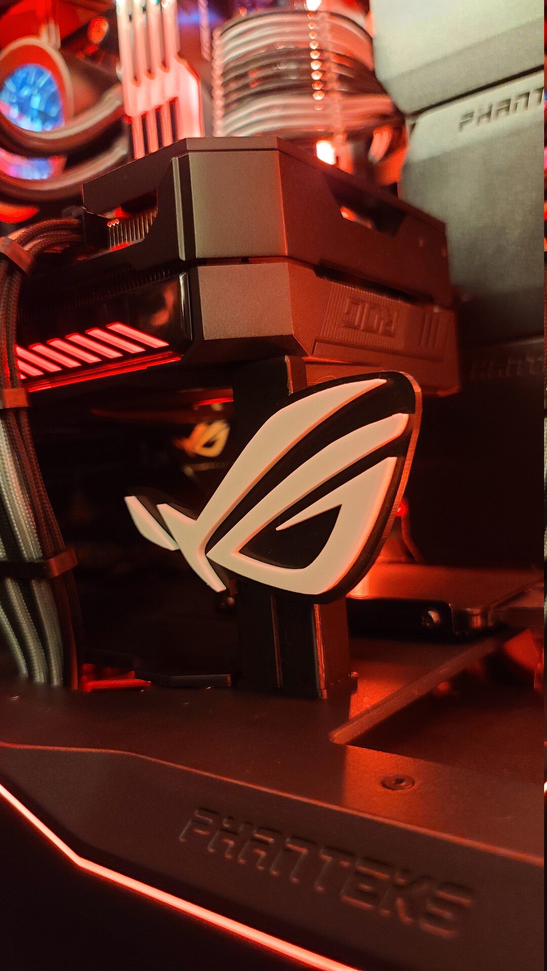 Anti-sag GPU Support Riser With Custom 3D Printed Badges (swappable) - Etsy