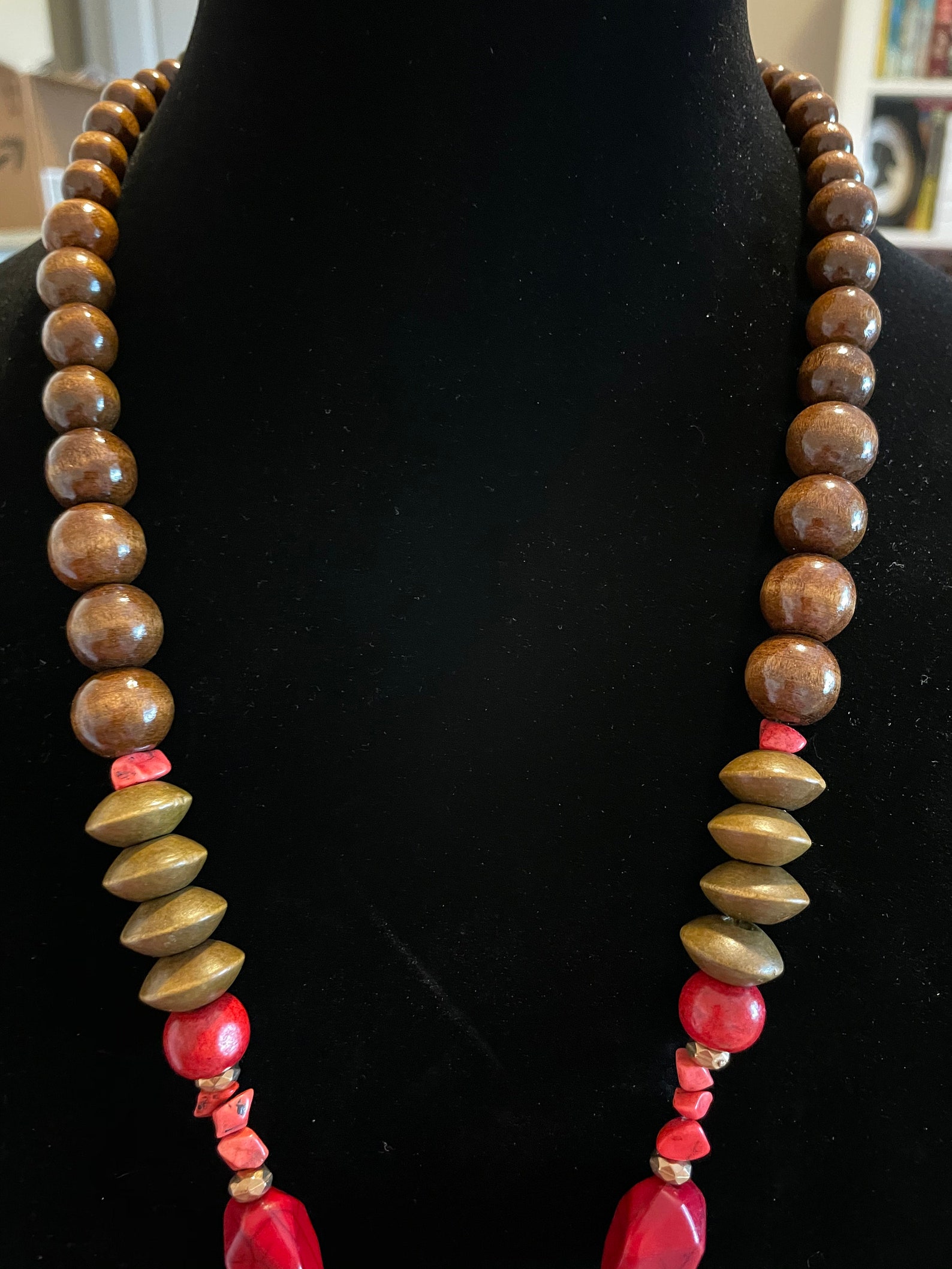 Red Dyed Howlite and Wood Ring Necklace - Etsy