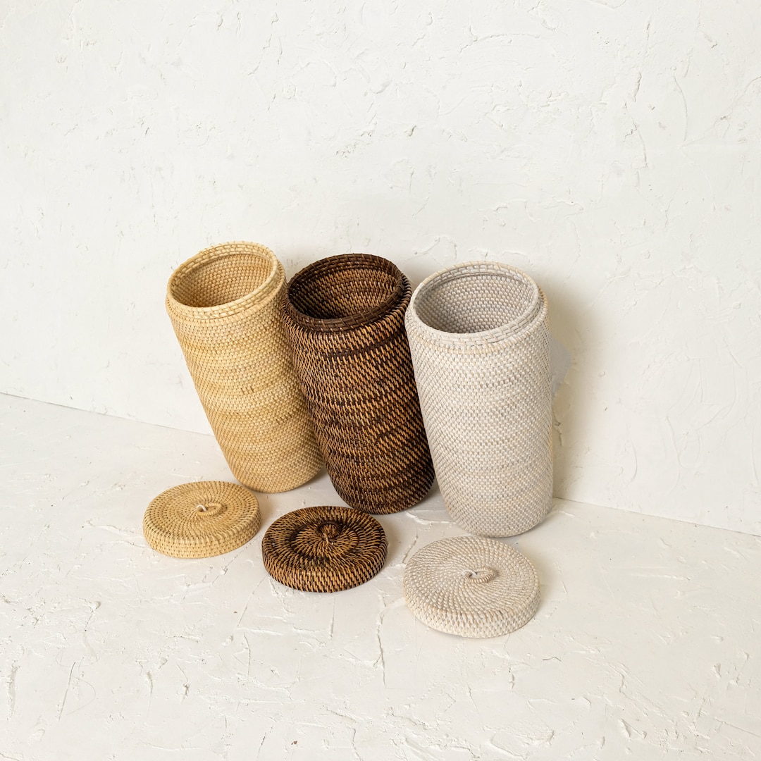 Tissue Holder / Loo Storage / Toilet Paper Holder / Rattan Loo Holder ...