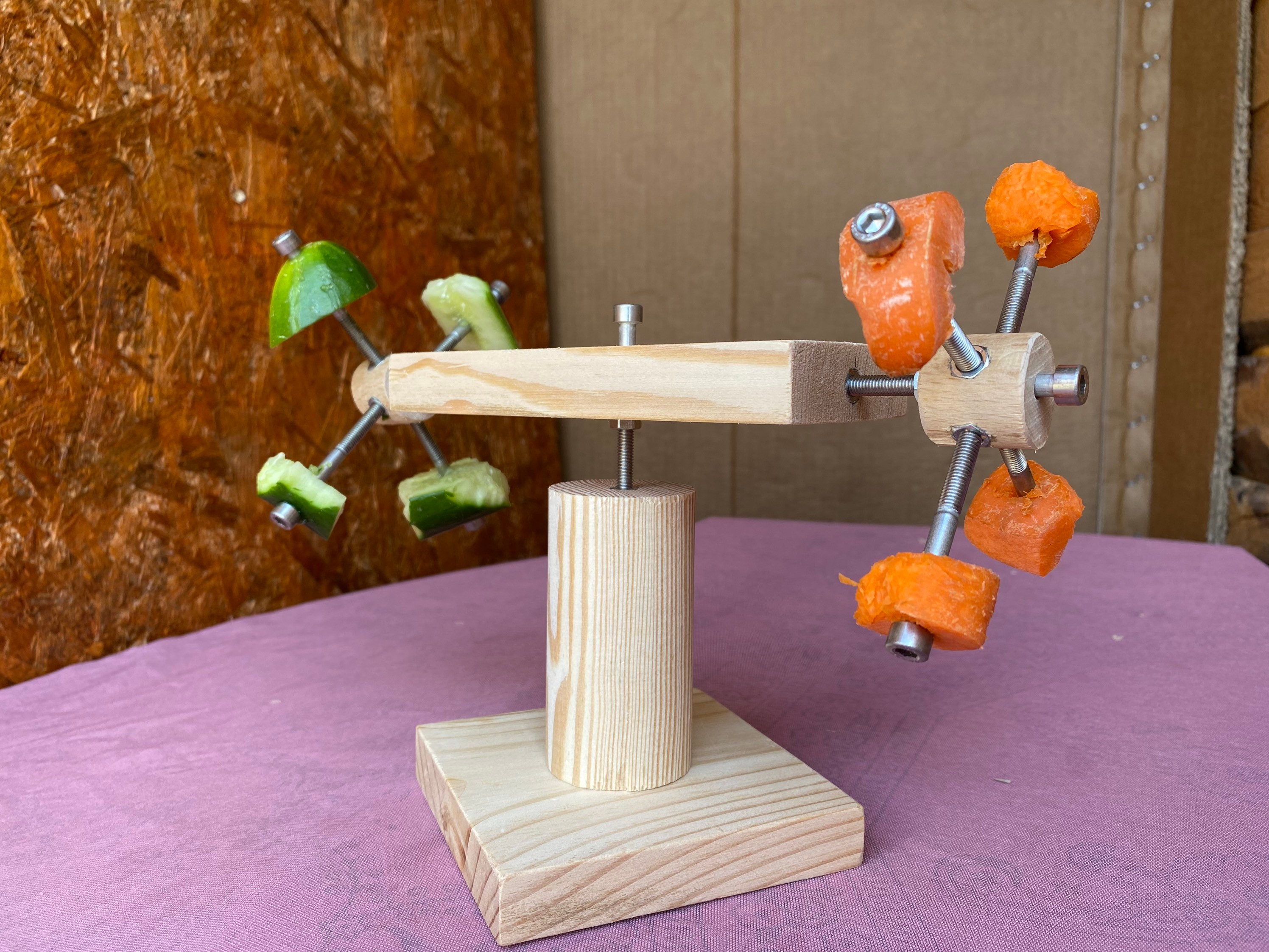 Rabbit Feeder Stand, Rabbit Toy, Rabbit Wheel, Chewing Wood, Cage ...