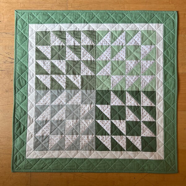 Green Baby Quilt - Etsy