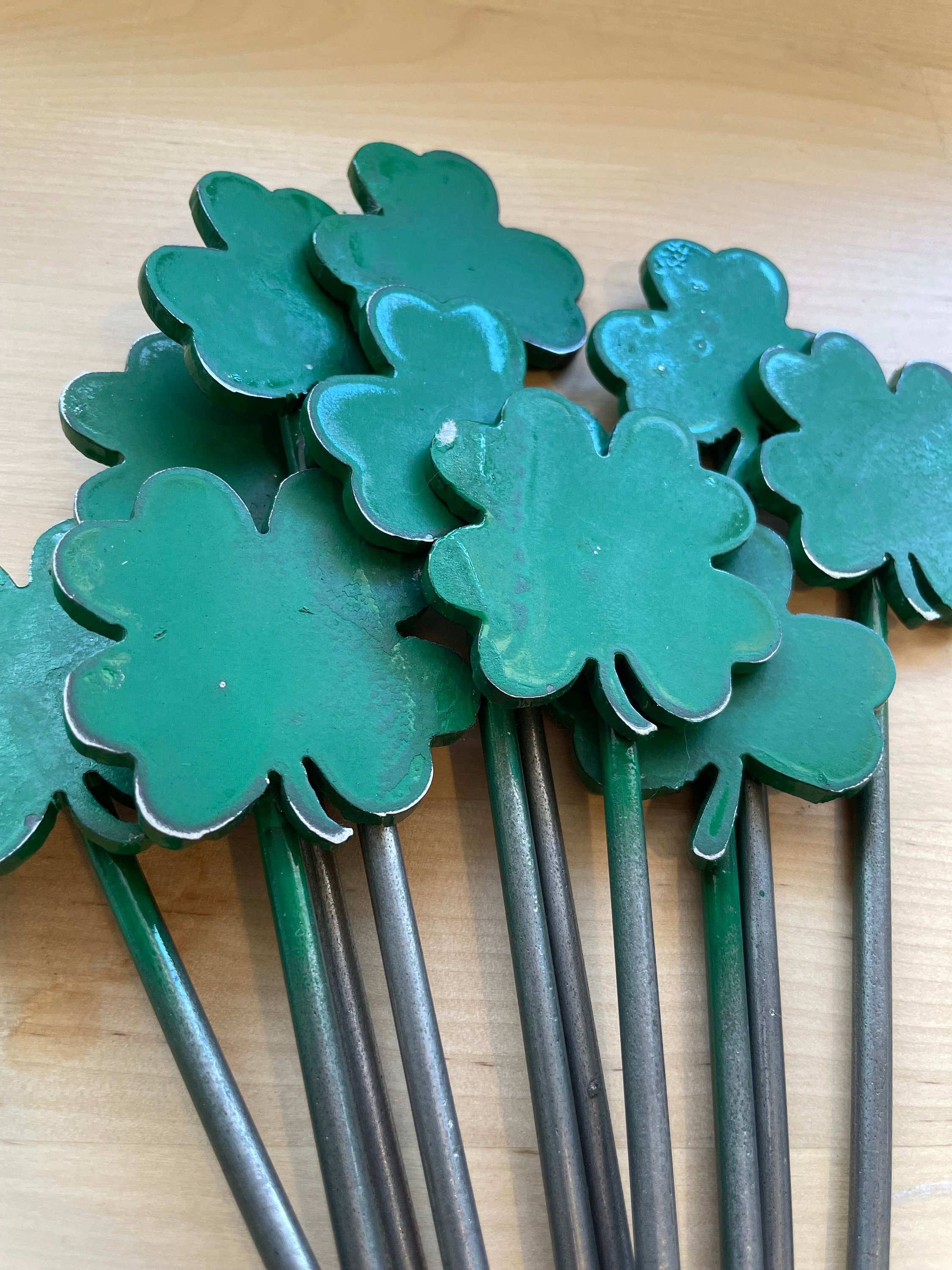1 Mini Shamrock Stake Rustic Reclaimed Metal - Etsy