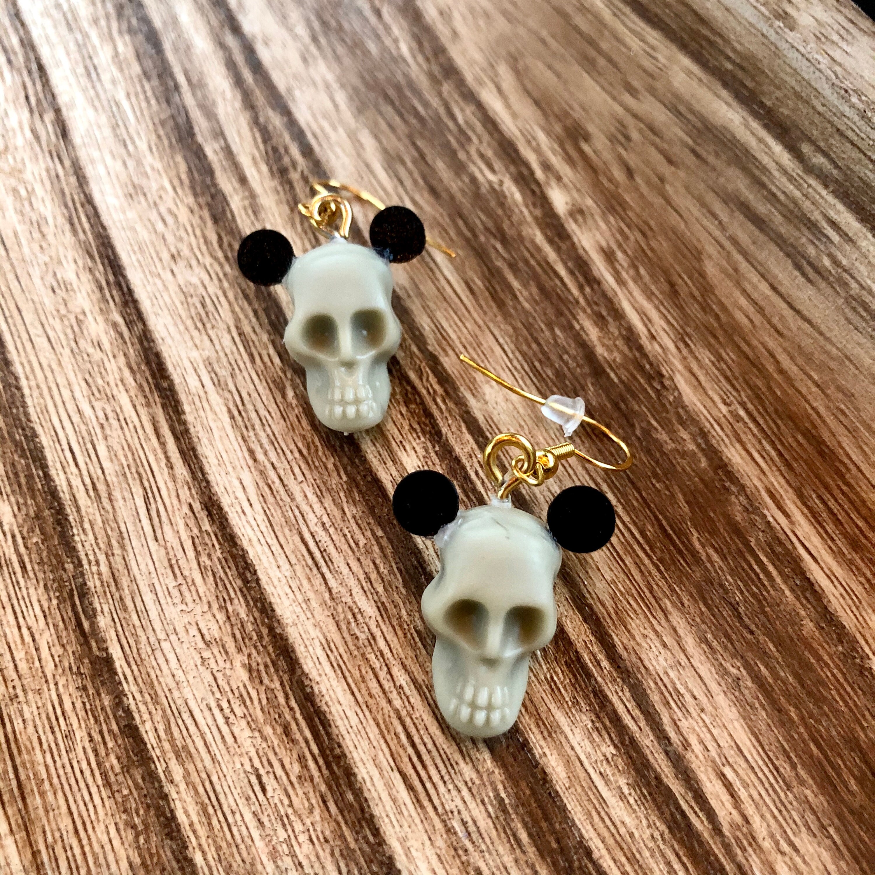 Skull Clip On Earrings