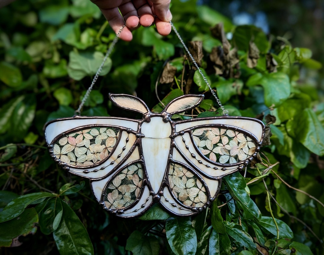 Stained Glass Moth, Pressed Flower Art, Floral Moth, White Moth, Glass ...