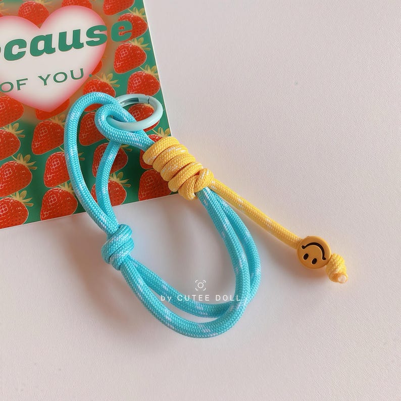 Smiley Face Rope Keychain: Handmade Paracord Wrist Strap Bag Charm - Etsy