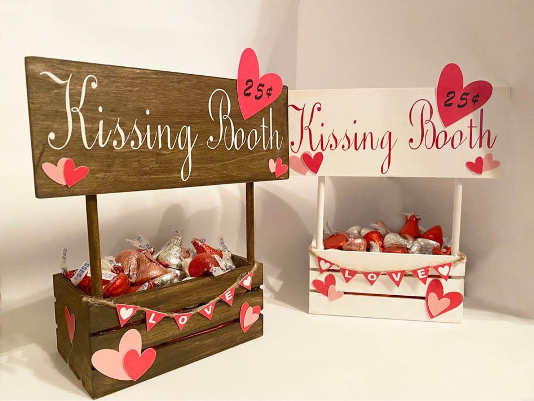 Kissing Booth W/ Optional Chocolate Kisses | Valentines Day, Hearts Day ...