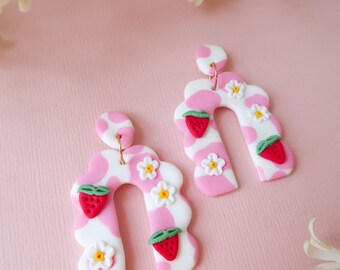 Strawberry Cow Clay - Etsy