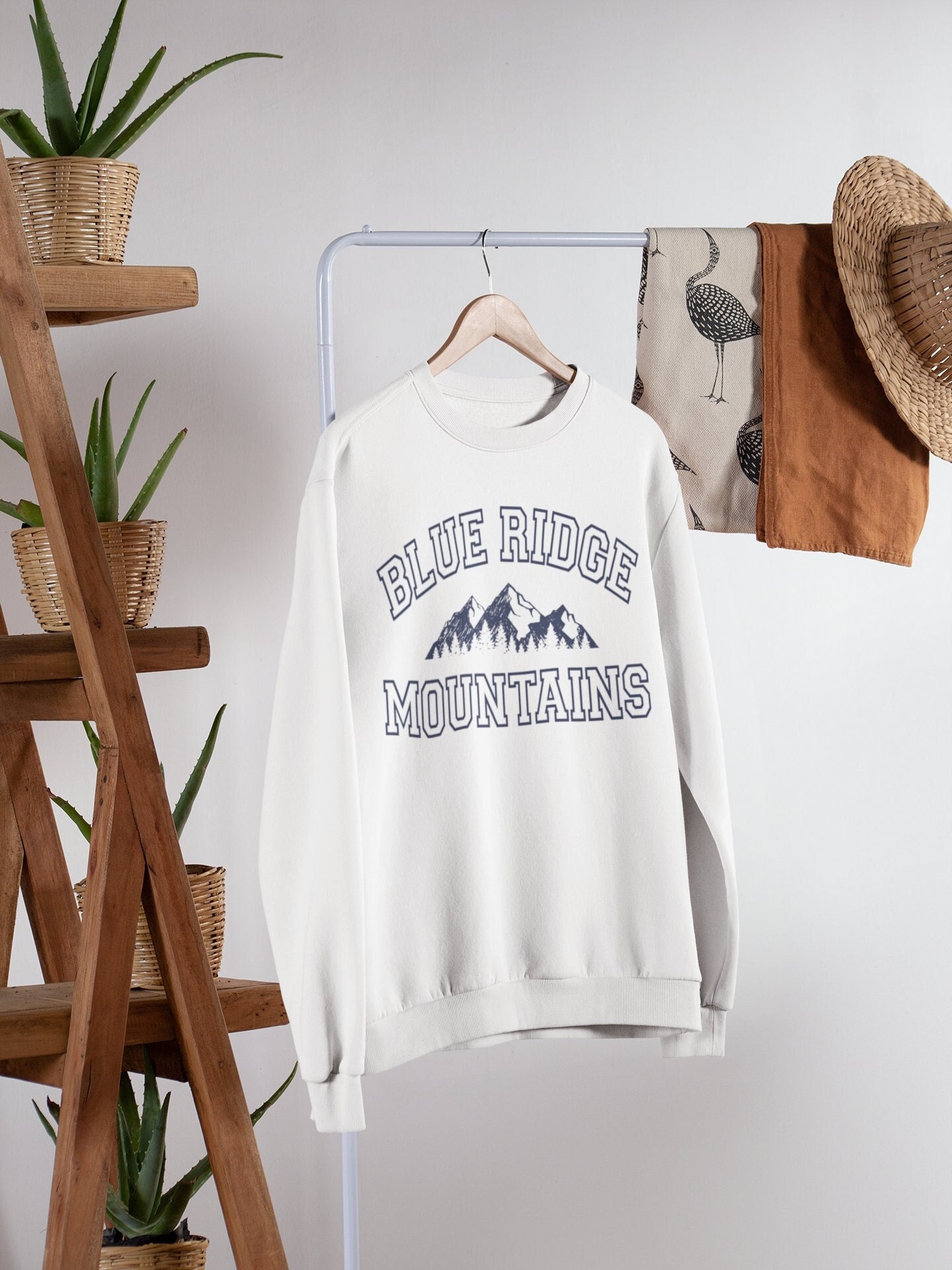 Blue Ridge Mountains Crewneck, National Park Sweatshirt, Mountain ...