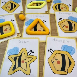 Bees Shapes Play Dough Mats, Summer Play Doh Activity, Preschool Fine ...