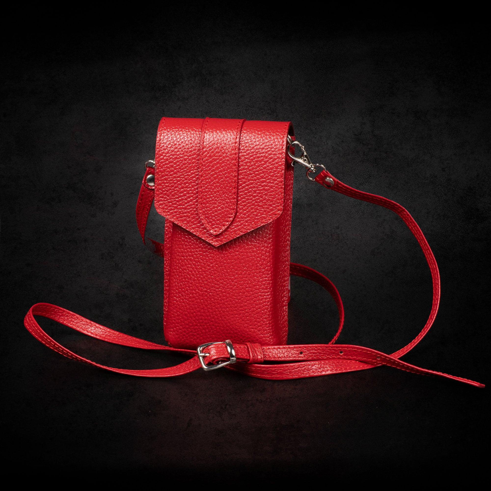 Leather Bag for Your Phone: Stylish Solutions for Carrying Your Smart ...