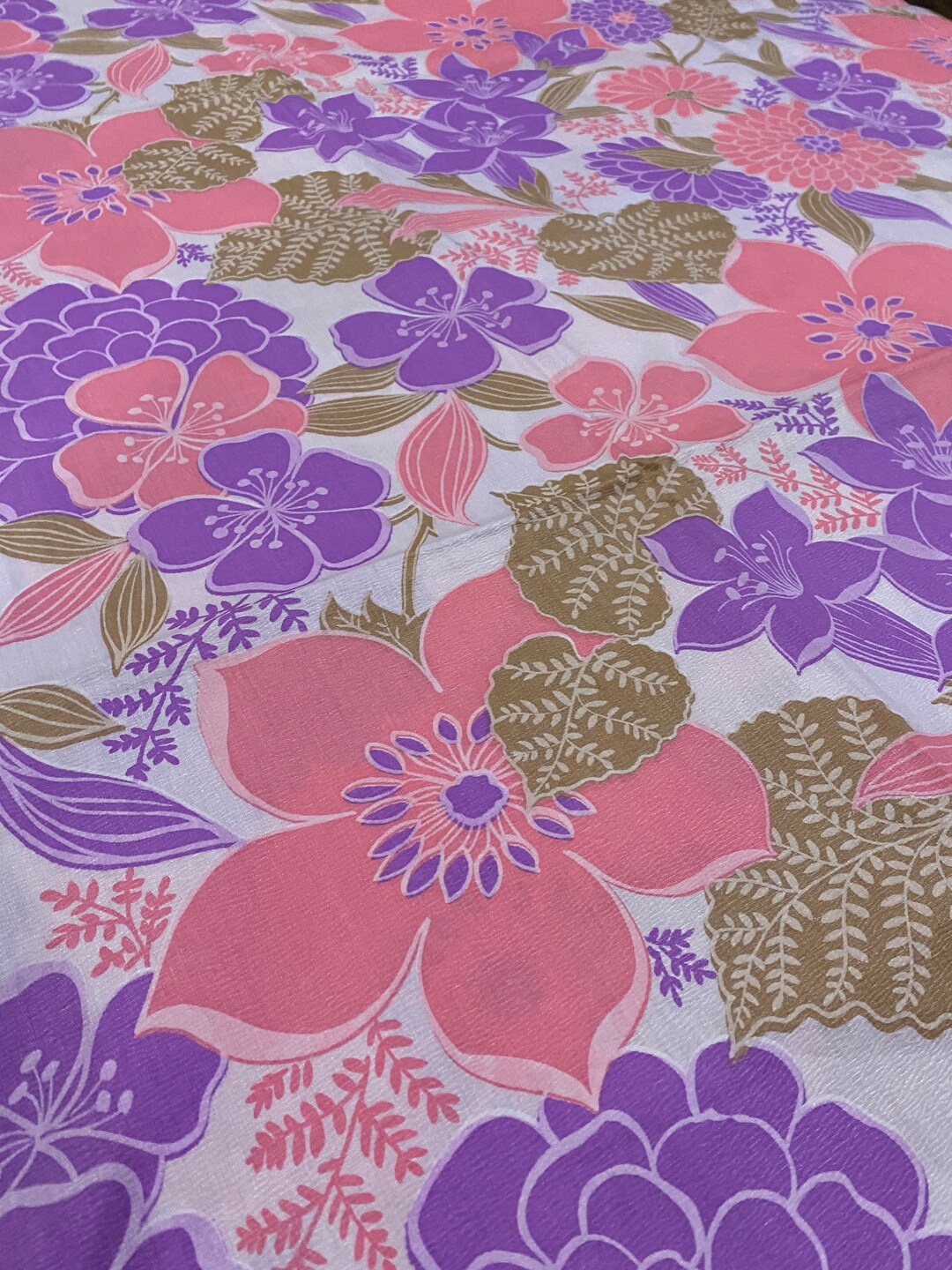 1.3 Yards Pretty in Pink and Purple Vintage 1970s Flower Power Fabric ...