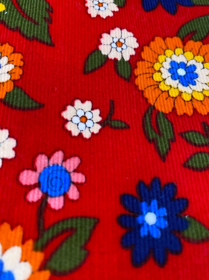 Vintage 1970s Bright and Warm Flower Power Perfection Fabric - Etsy