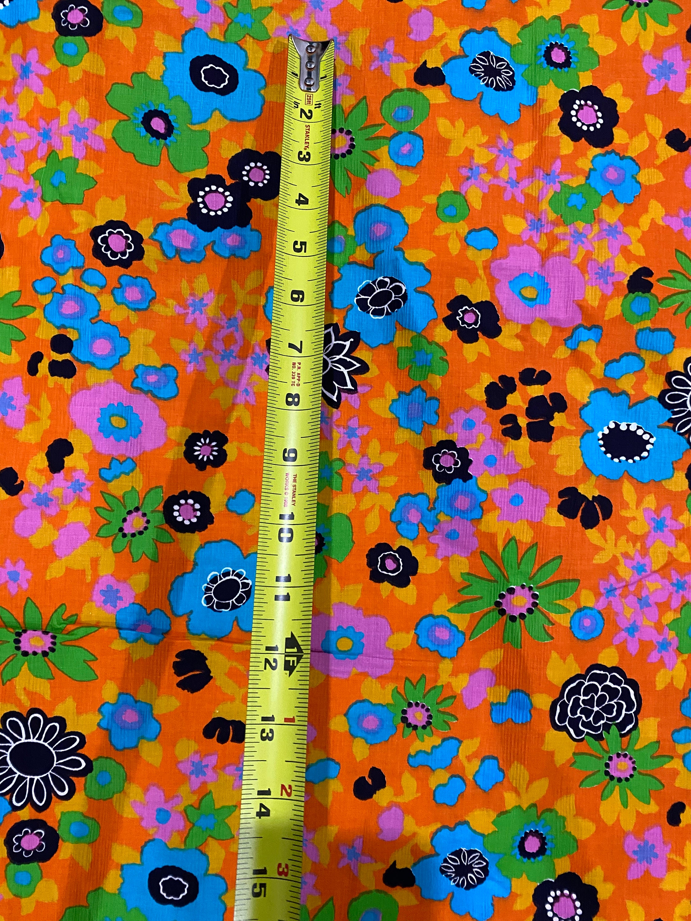 Amazing Vintage 1970s VIP Cotton Flower Power Fabric - Etsy