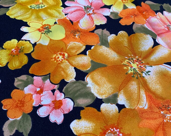 Vibrant and Beautiful 1970s Springs Mills Inc. Vintage Flower Power ...