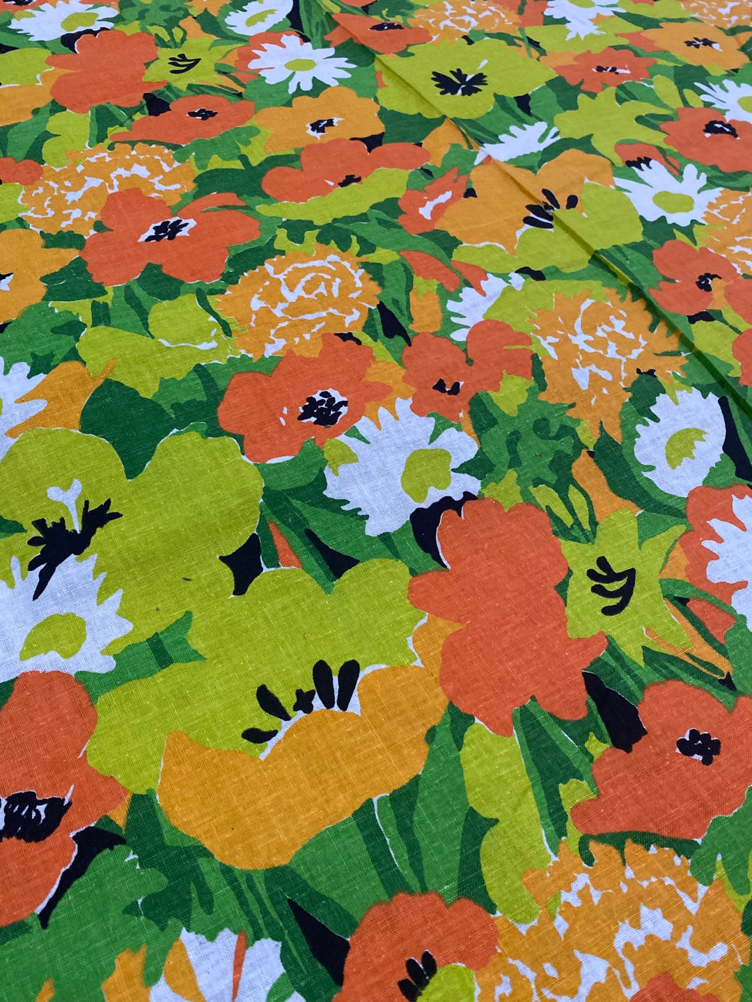 Vibrant 1970s Spring Mills Inc Flower Power Cotton Fabric! - Etsy