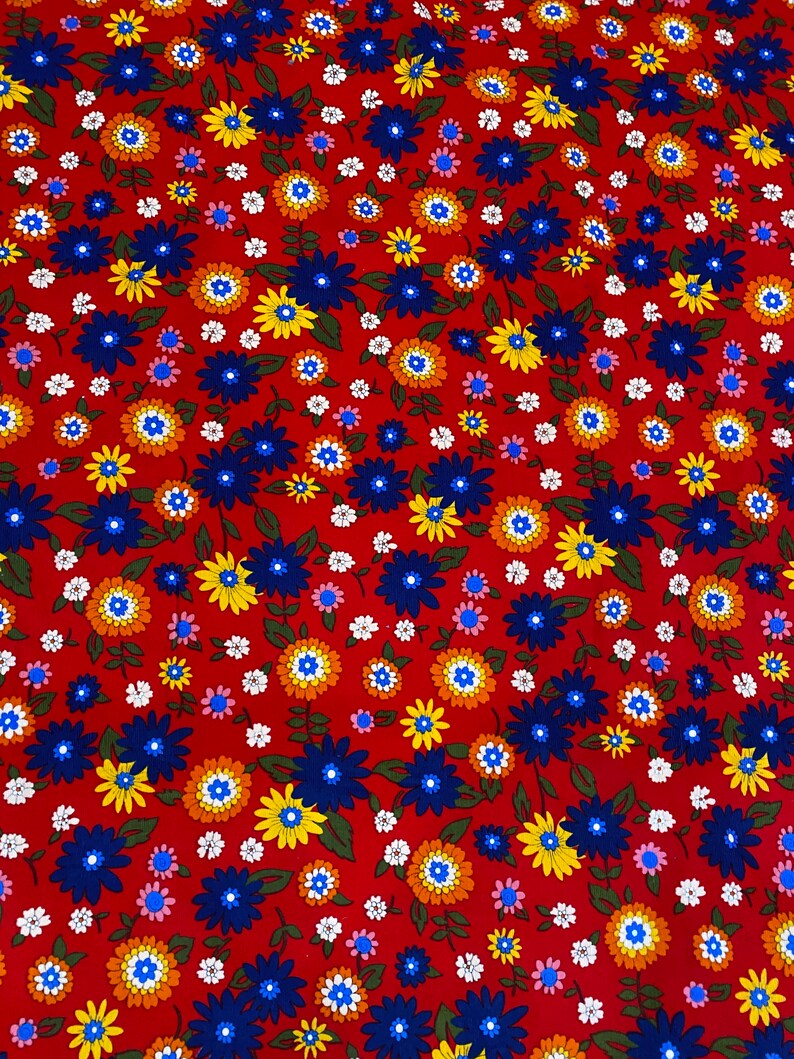 Vintage 1970s Bright and Warm Flower Power Perfection Fabric - Etsy