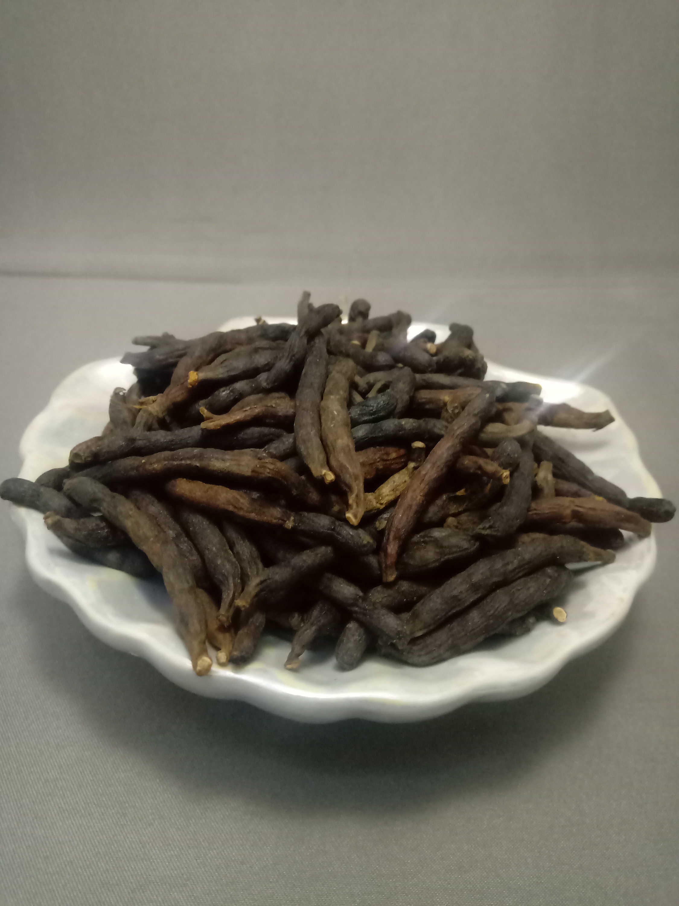 Grains of Selim - Selim Pepper - Uda - Hwentea - Hwentia - Xylopia ...