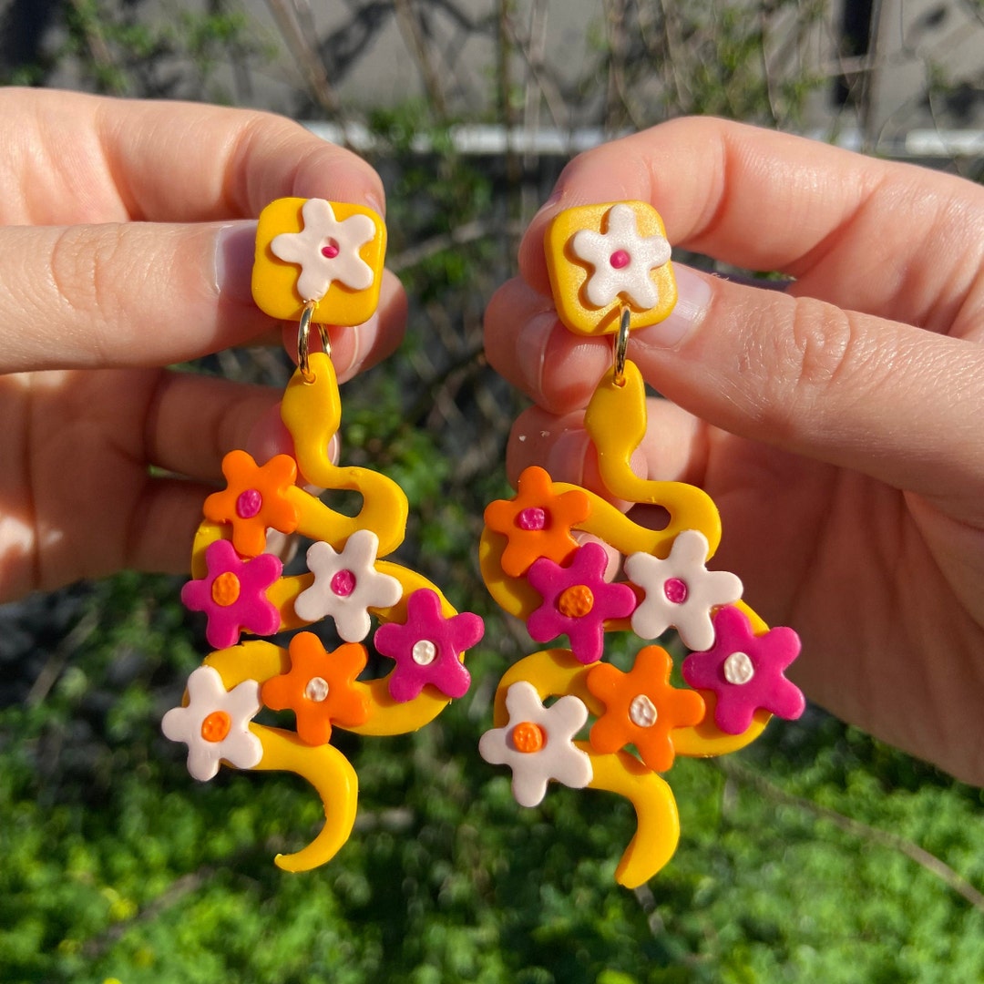 60s 70s Retro Flower Jewelry Vintage Inspired Jewellery, Daisy Earrings ...