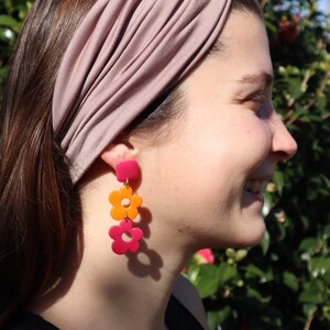 Groovy 60's Style Earrings, Flower Power Dangle Earring, Retro 70's ...