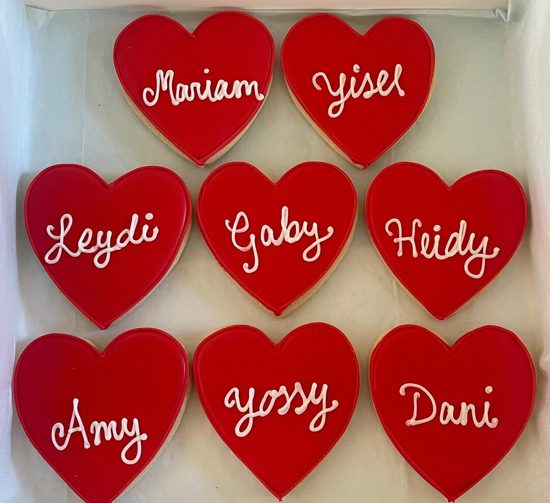 Red Hearts With Names- Valentine’s Day Cookies!!-royal Icing Sugar ...