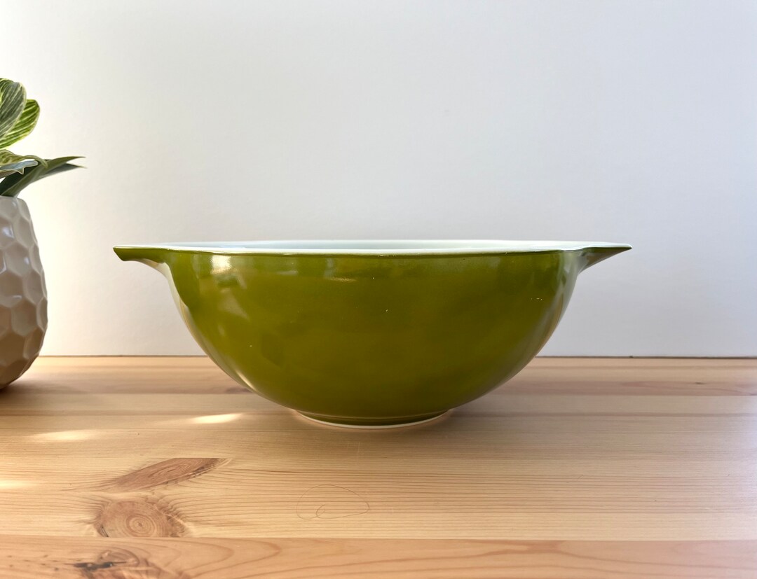Vintage Pyrex "verde" Cinderella Mixing Bowl #444, Green | 1970s | 4 ...