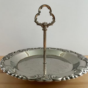 One-tier Cake Stand / Tidbit Tray by hugo Hong Kong Silverplated, EP ...