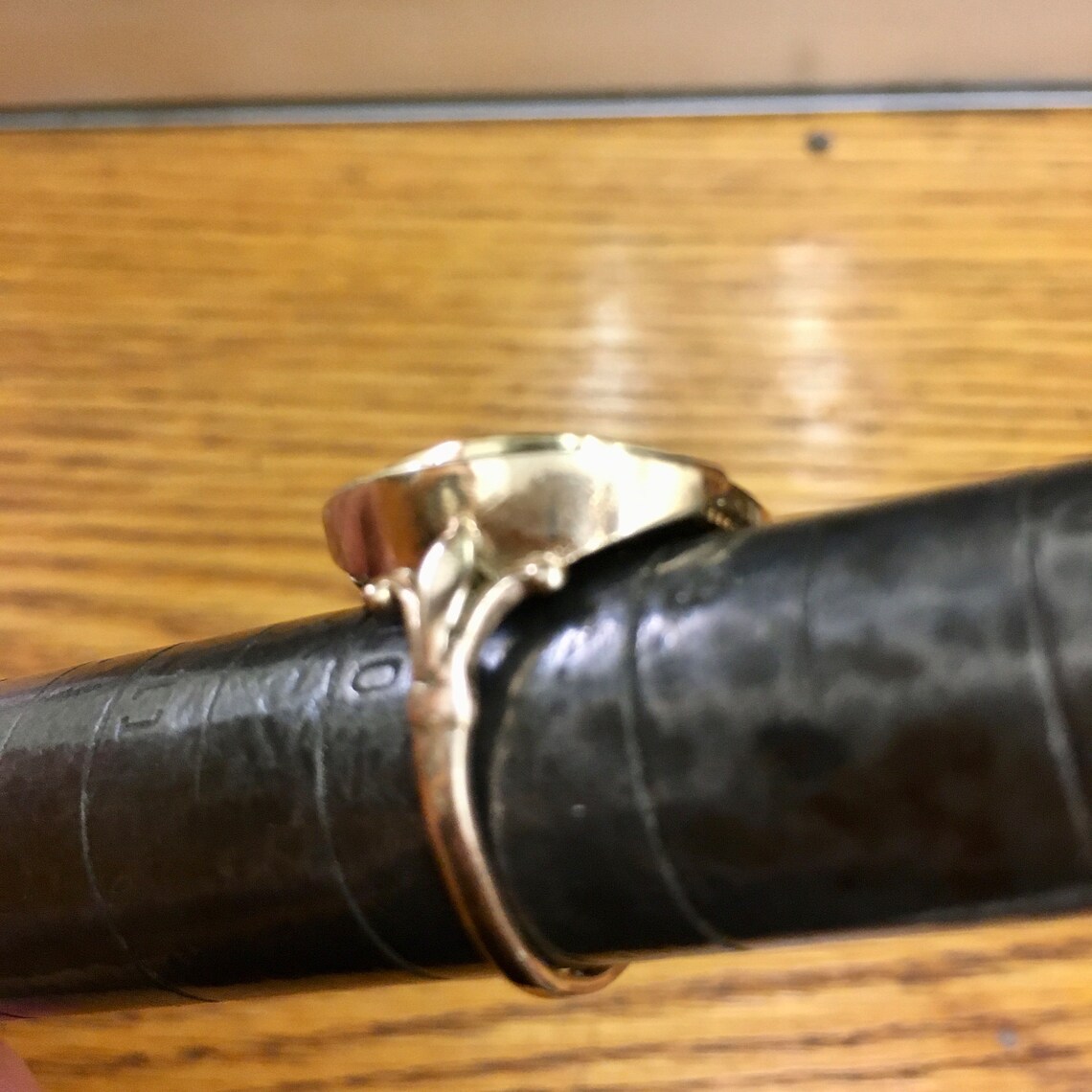 9K Gold Queen Victoria Sovereign Coin Ring - 1899 British Hallmarks ...