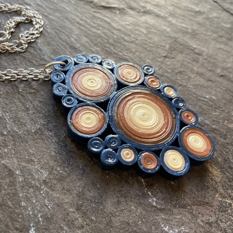 Quilling Pendant - Etsy