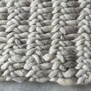 Customizable Handwoven Chunky Cable Knit Wool Rug in Silver & White ...