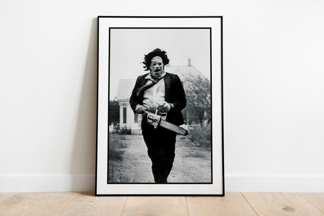 The Texas Chainsaw Massacre - 1974 - Art Print - Horror Movie Poster ...