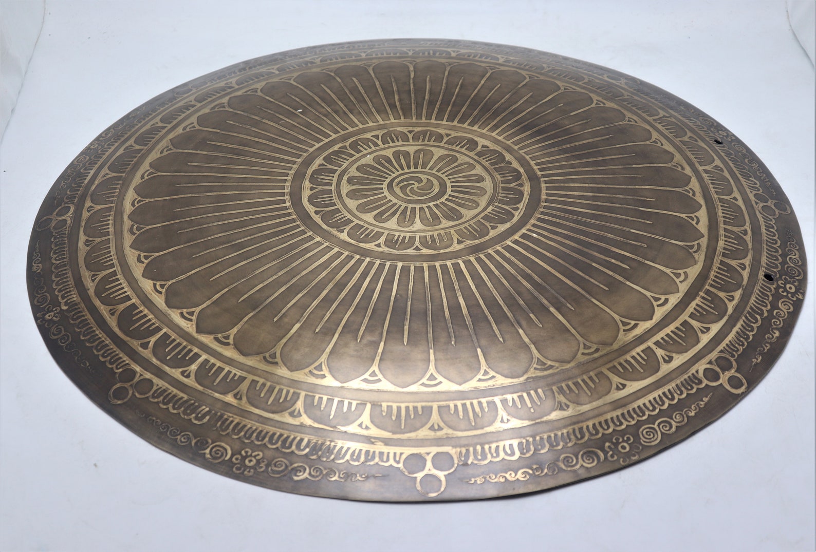23 Inches Diameter Healing Hand Carved Handmade Gong-tibetan - Etsy
