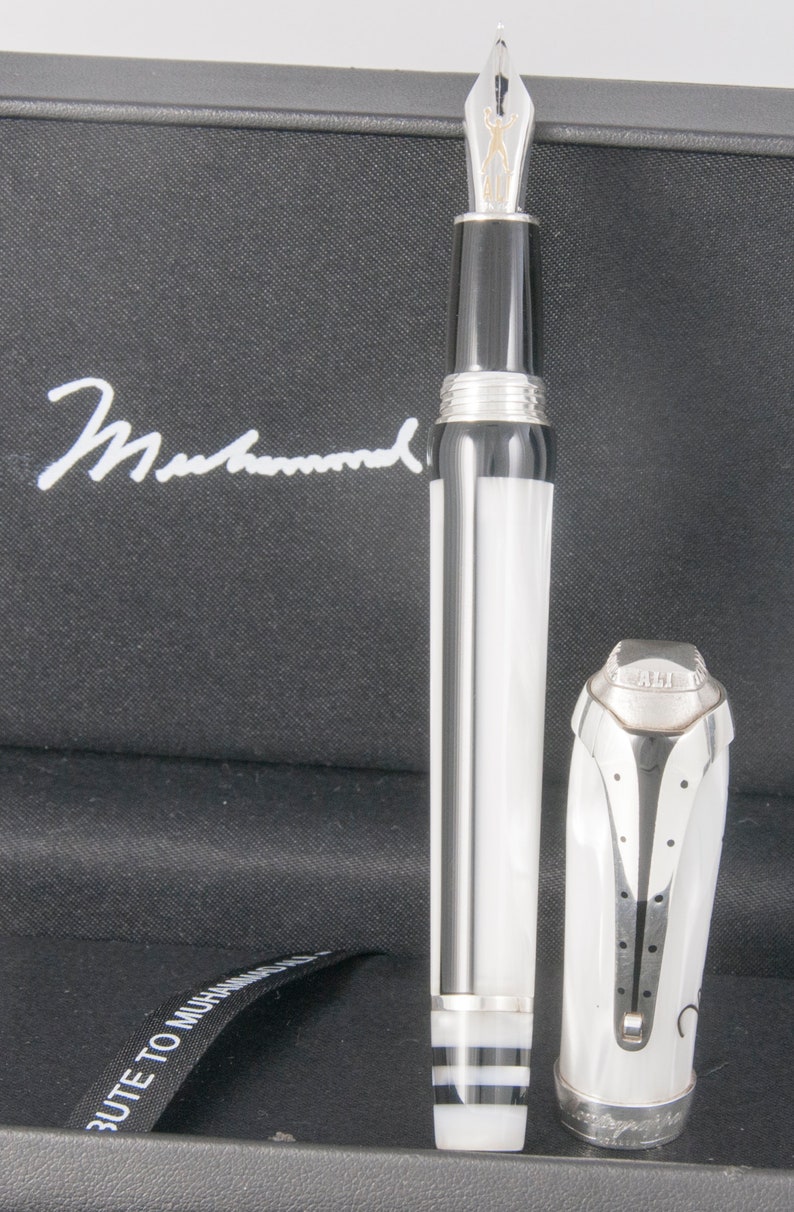 Montegrappa Muhammad Ali Sterling Silver Fountain Pen Limited Edition ...