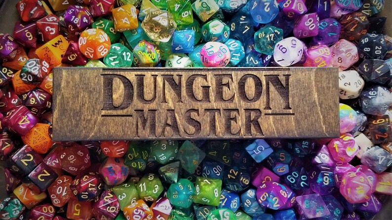 Dungeon Master Vault DM Dice Box Dungeons and Dragons - Etsy