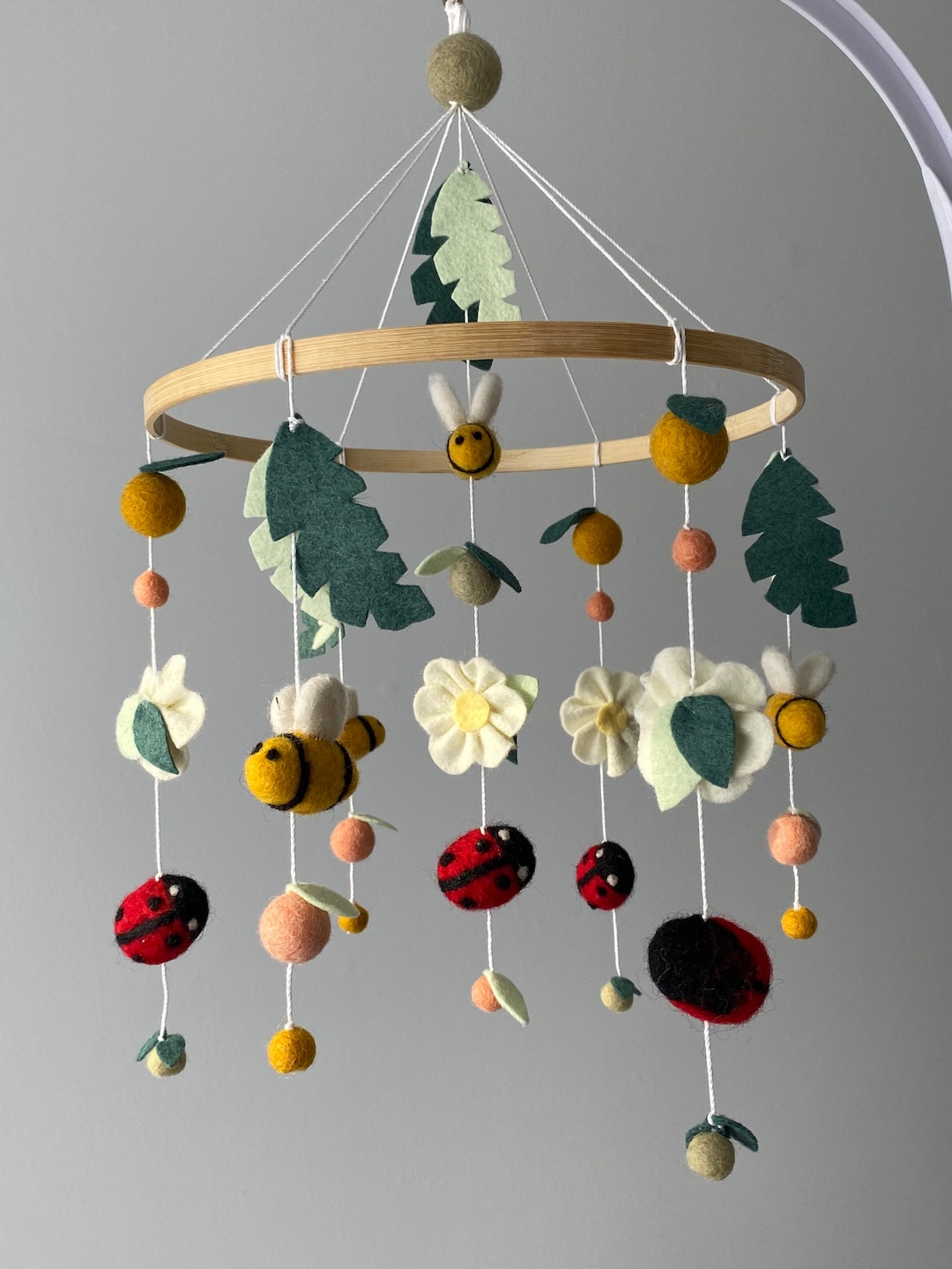 Bee Mobile/ Ladybug Mobile/ Baby Girl Mobile/ Baby Mobile/ Handmade ...