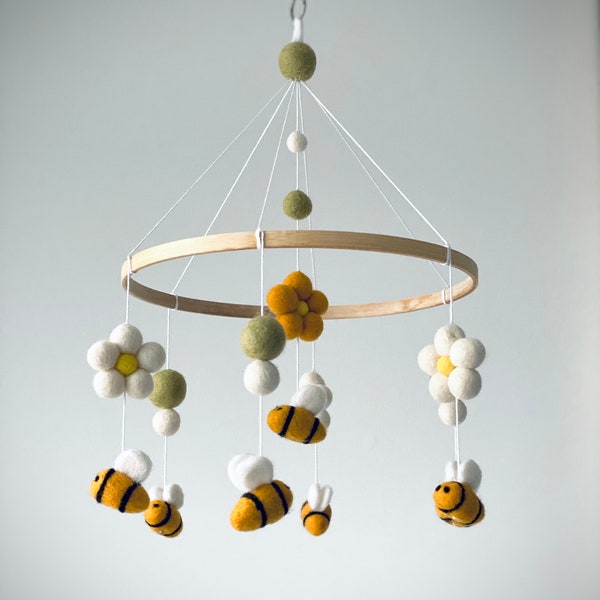 Bee Mobile - Etsy