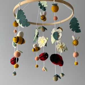 Bee Mobile/ Ladybug Mobile/ Baby Girl Mobile/ Baby Mobile/ Handmade ...