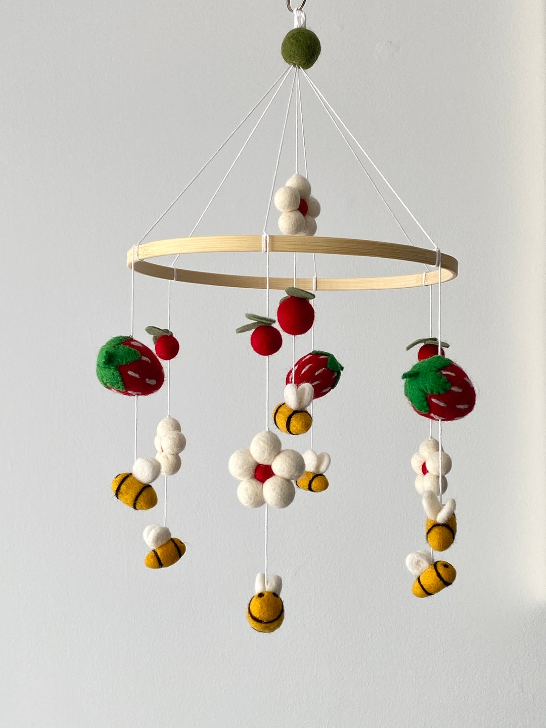 Bee Mobile/ Strawberry Baby Mobile/ Baby Mobile/ Daisy Mobile/ Cot ...