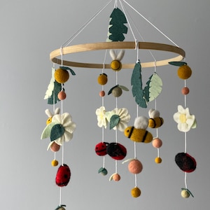 Bee Mobile/ Ladybug Mobile/ Baby Girl Mobile/ Baby Mobile/ Handmade ...
