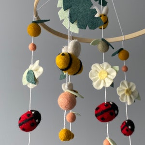 Bee Mobile/ Ladybug Mobile/ Baby Girl Mobile/ Baby Mobile/ Handmade ...