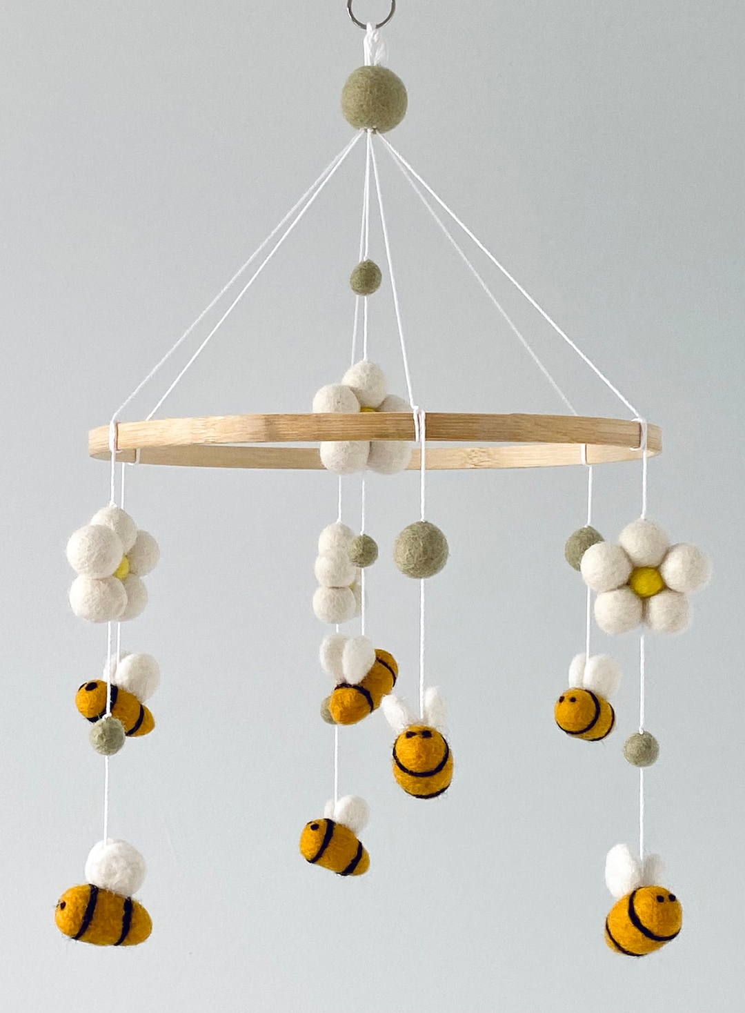 Bee Mobile/ Baby Girl Mobile/ Daisy Mobile/baby Mobile/ Daisy Nursery ...