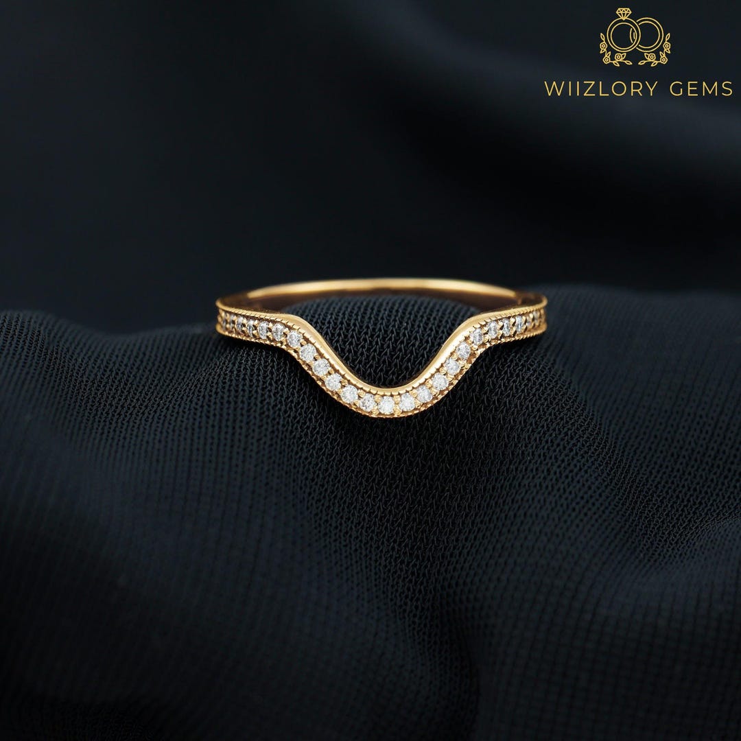 Buy Chevron Band V Shaped Round Diamond Minimalist Ring, Curved Wedding ...