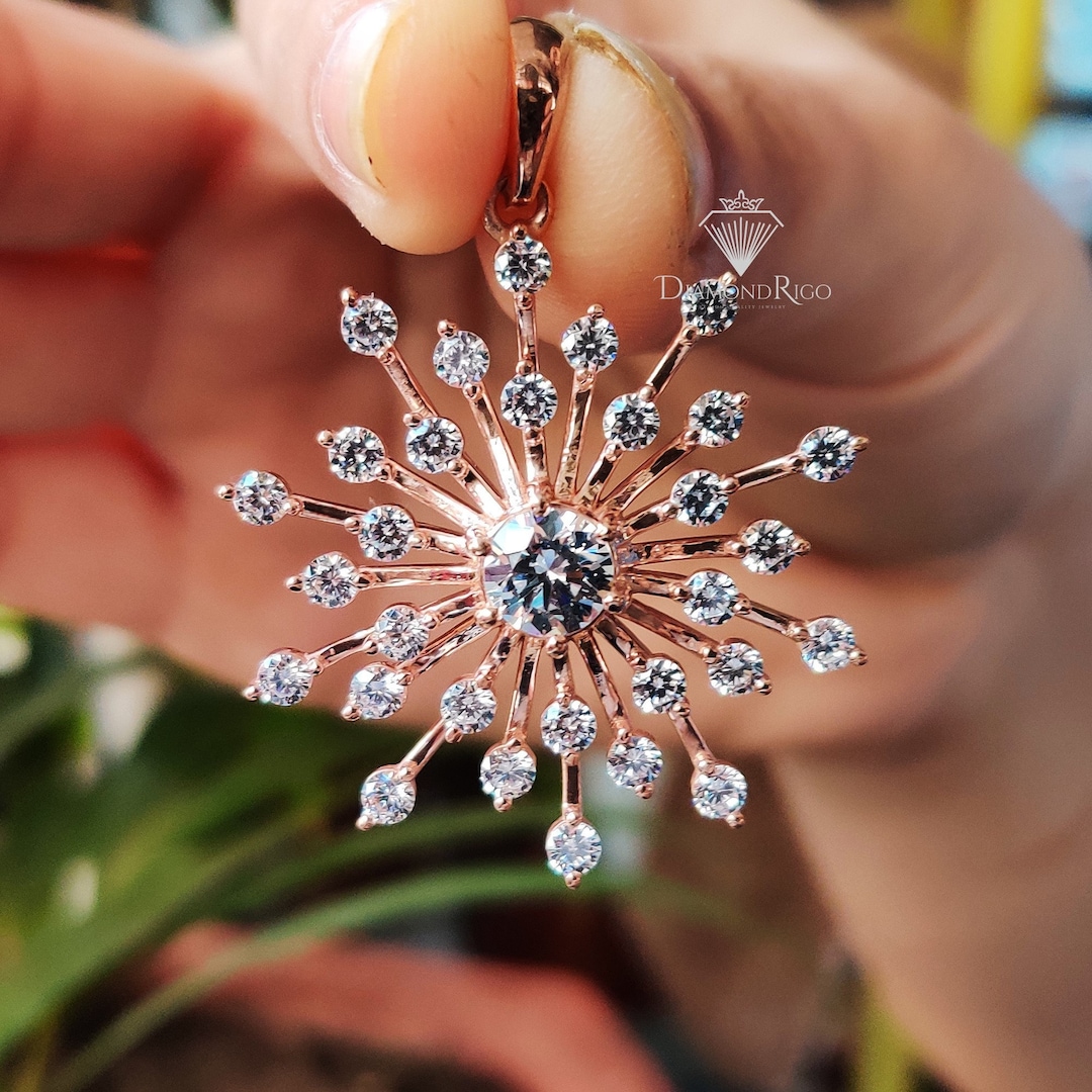 3.14TCW Flower Cracker Round Cut Moissanite Pendant/ Antique Art Deco ...